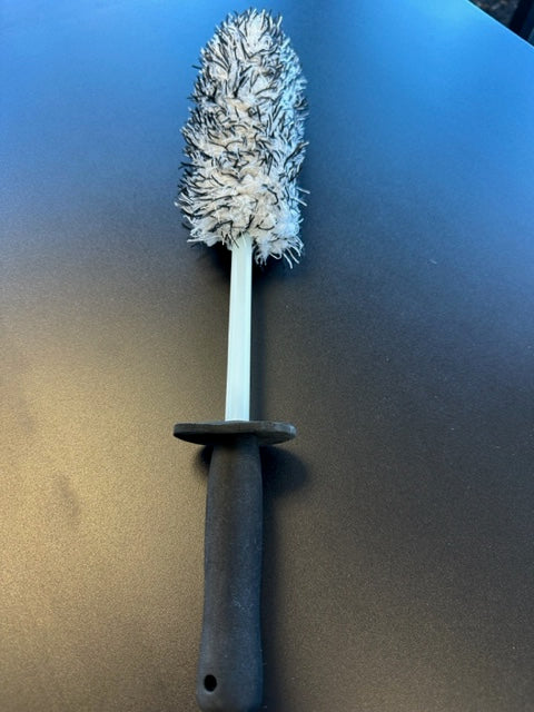 Microfiber Wheel Brush – Luxury Microfiber